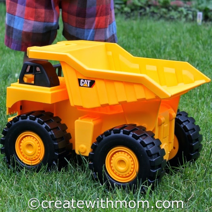 Create With Mom: School Holidays: Time for Adventure, Imagination and ...