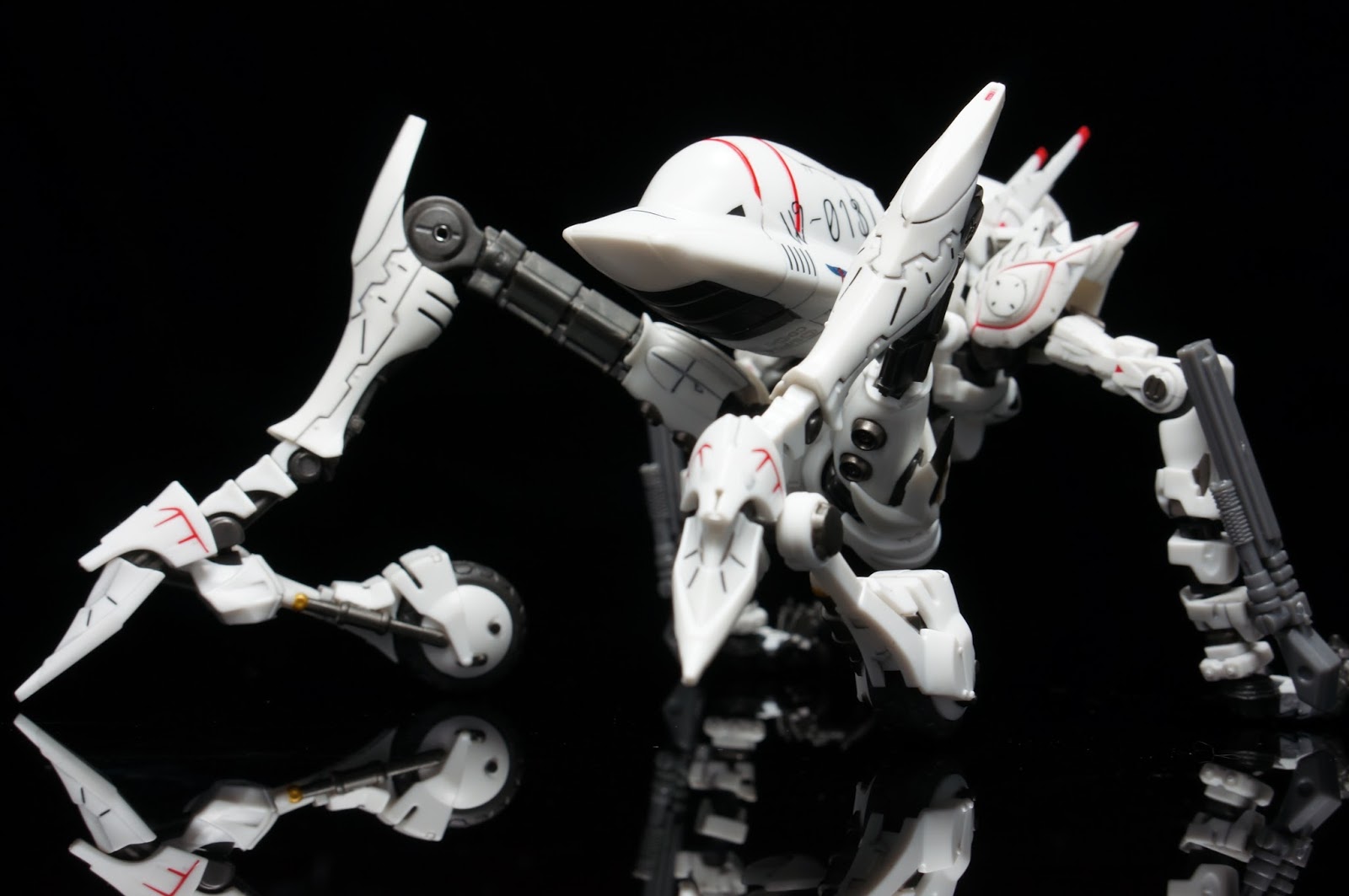 Gary Charm 魔術師的玩具 Blog : Knightmare Frame Alexander -- 亡國的 Akito @ The ...