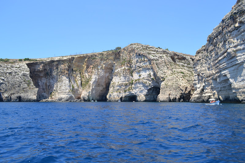 Small Voyager: Blue Grotto (Błękitna Grota) Malta