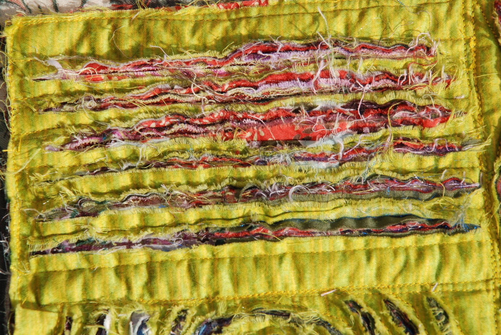 Third Age Musings: Teach yourself textiles - slashing and burning