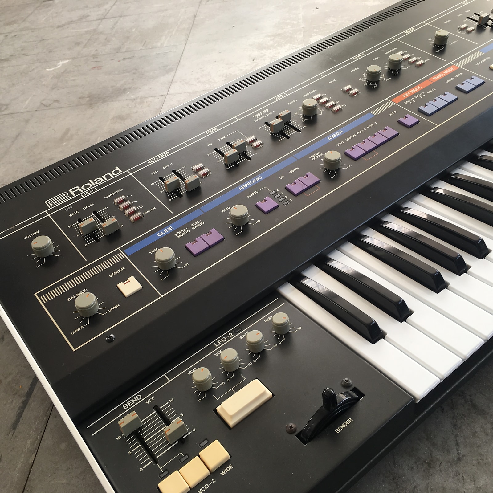 MATRIXSYNTH: Roland Jupiter-6 SN 343386