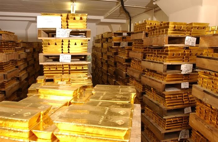 Gaddafi sold 20% of Libyas Gold reserves before leaving | GOLD & SILVER ...