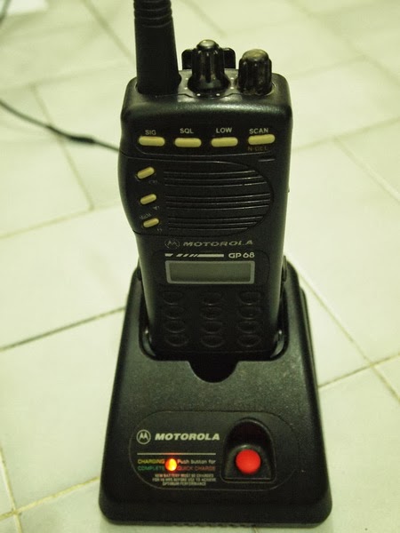 amateur radio & hobby : HT Motorola GP68 VHF ( Sold )