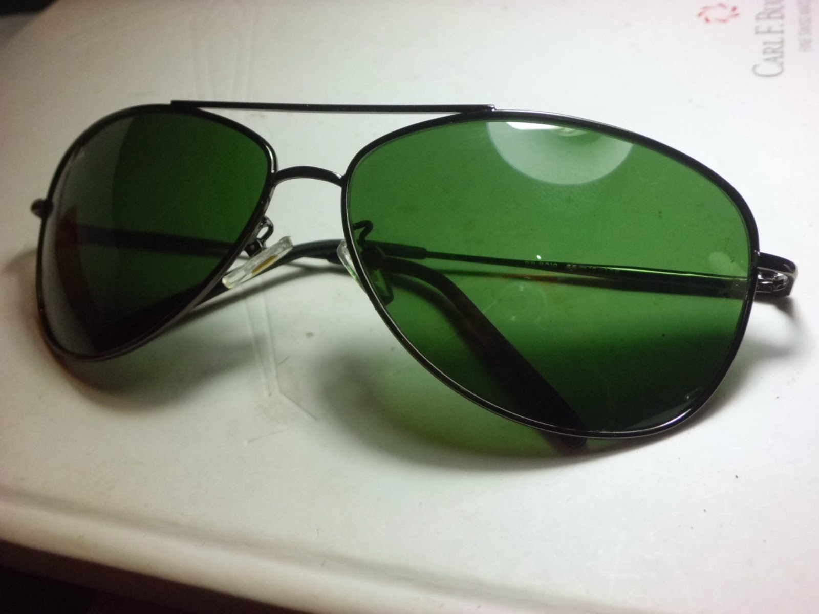 KOLEKSI ANTIK: KACAMATA SUNGLASSES ORIGINAL RAYBAN N BRANDED