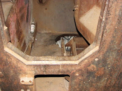 Tank Archives: Inside the Maus