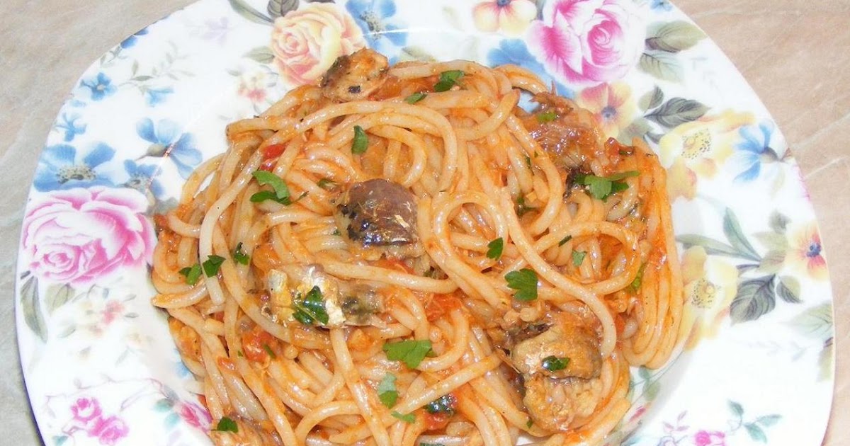Paste cu peste Retete spaghete cu peste in sos tomat | Preparatedevis.ro
