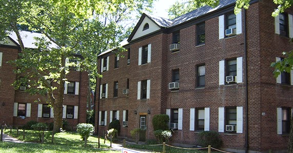 Speaking Chicago: New report says minimum wage workers cannot afford ...