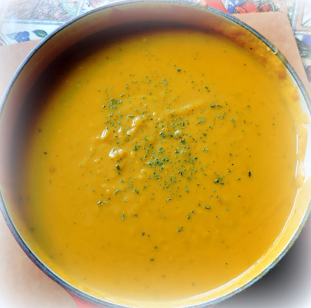Roasted Root Vegetable Soup | The English Kitchen