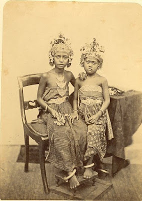 Indonesia Zaman Doeloe: Raja Buleleng, Bali, beserta anak-anaknya dan ...