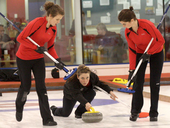Skip Cottage Curling: Finalists at Curl Aberdeen