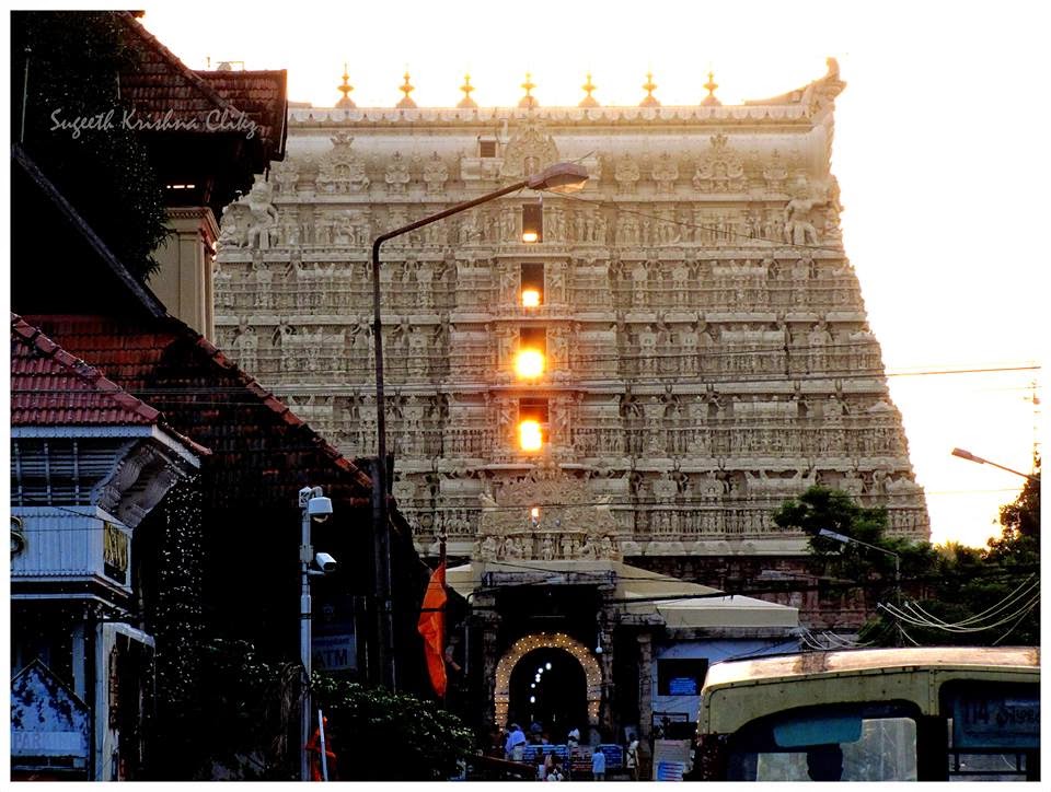 Vivek's Blood Pressure : Equinox.....THE TEMPLE OF TRIVANDRUM--AN ...