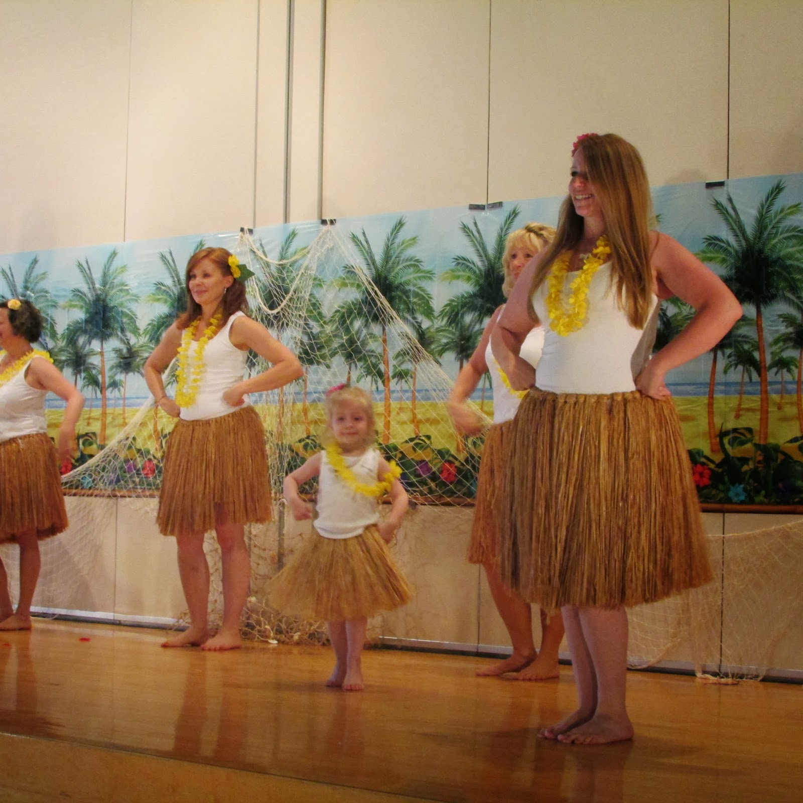 The Ultimate Life List: LIFE LIST: PERFORM IN A HULA DANCE SHOW