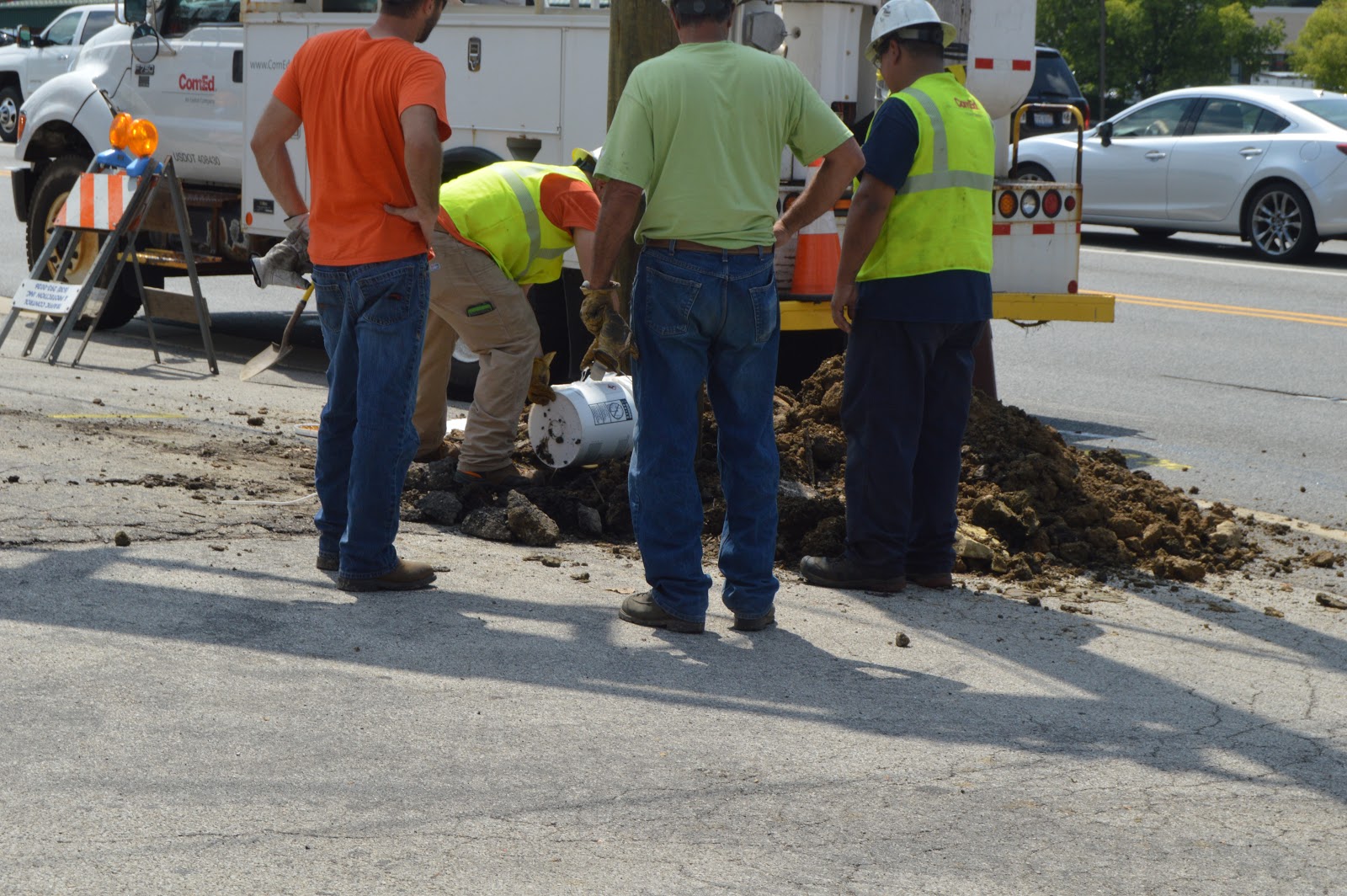 Industrial History: ComEd replacing a pole