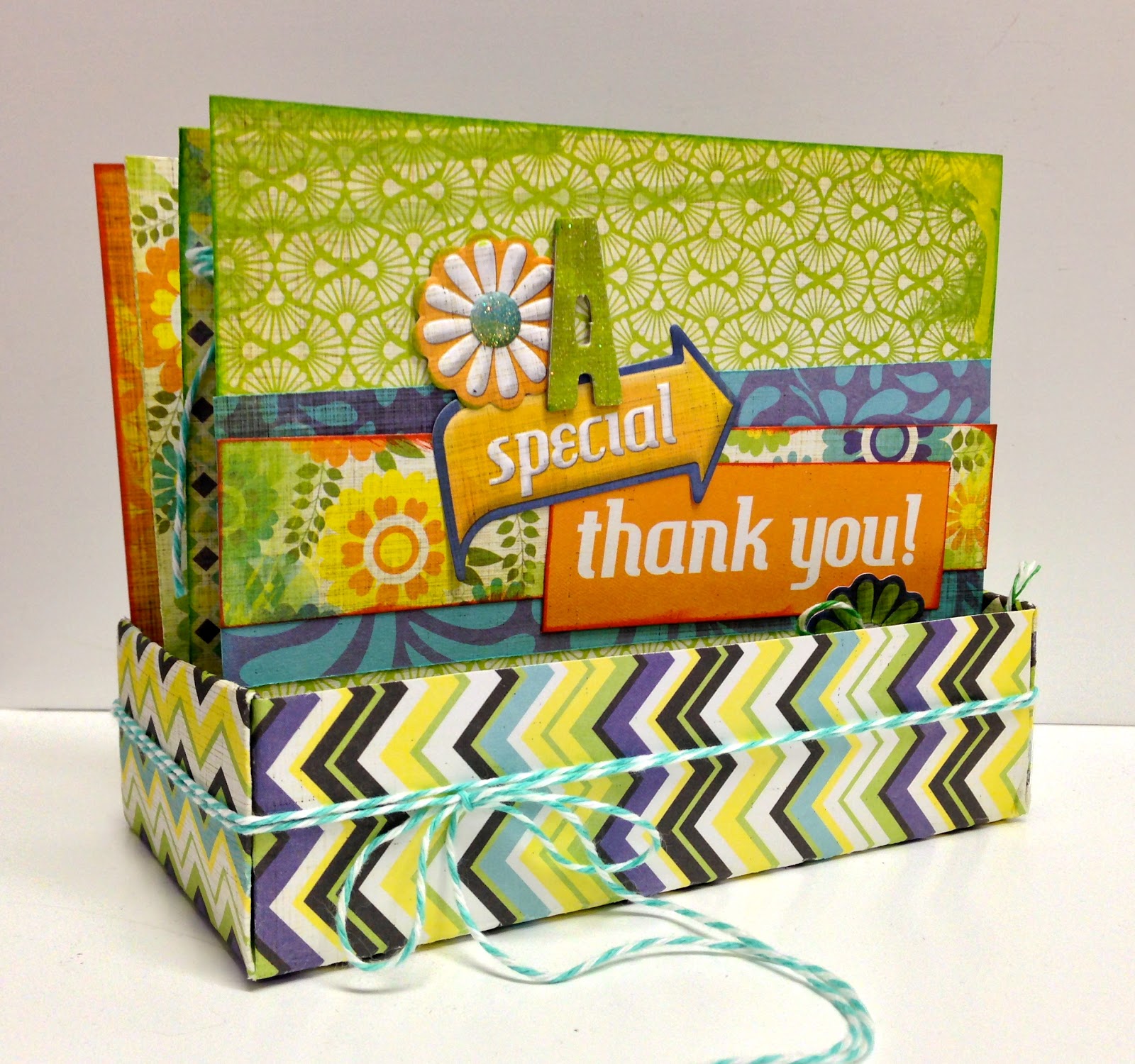 FotoBella: Groovy Cards w/ We R Memory Keepers