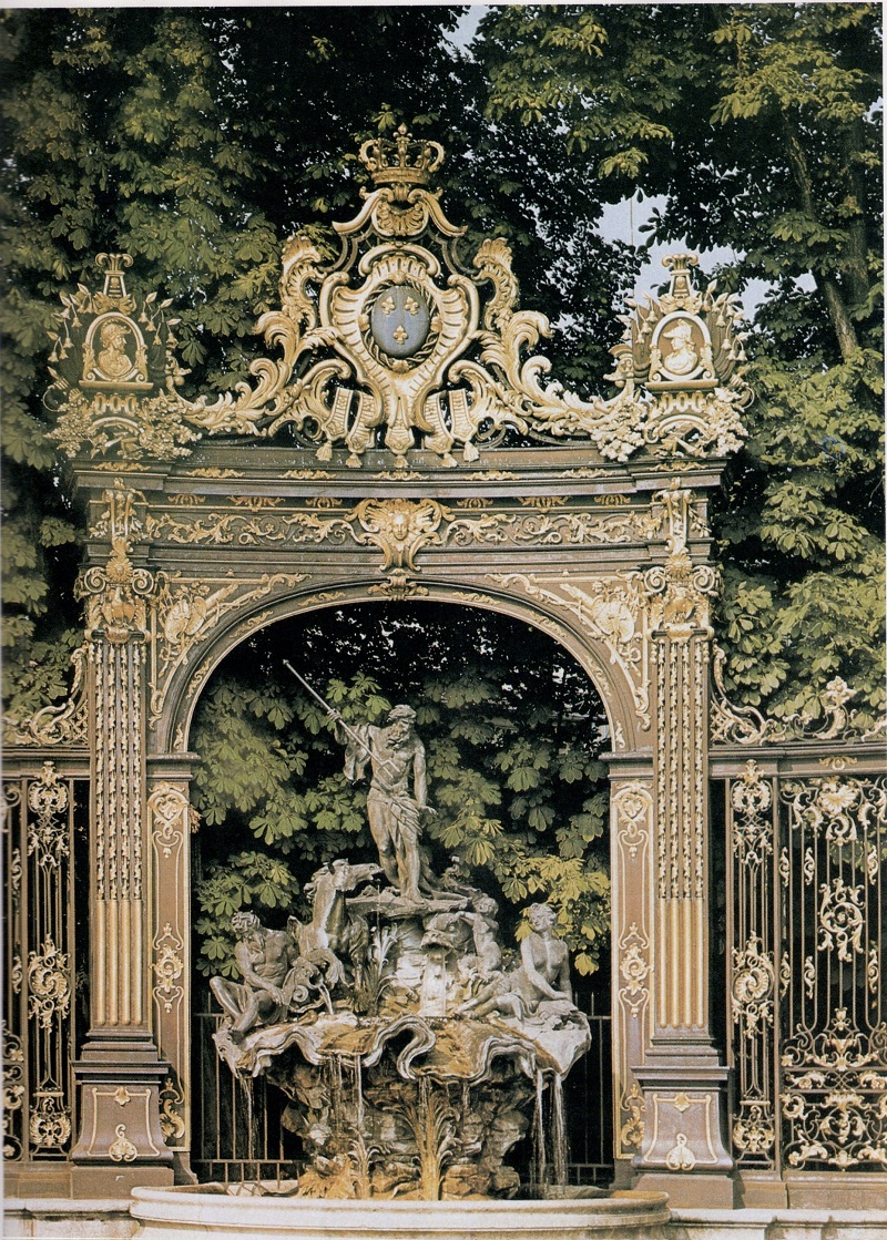 Punto al Arte: El triunfo de la exuberancia