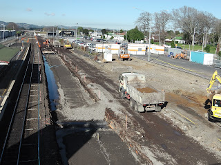 Papakura Station: Platform works