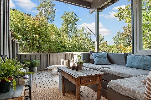 ESTILO RUSTICO: Balcones Rusticos / Rustic Style Balconies