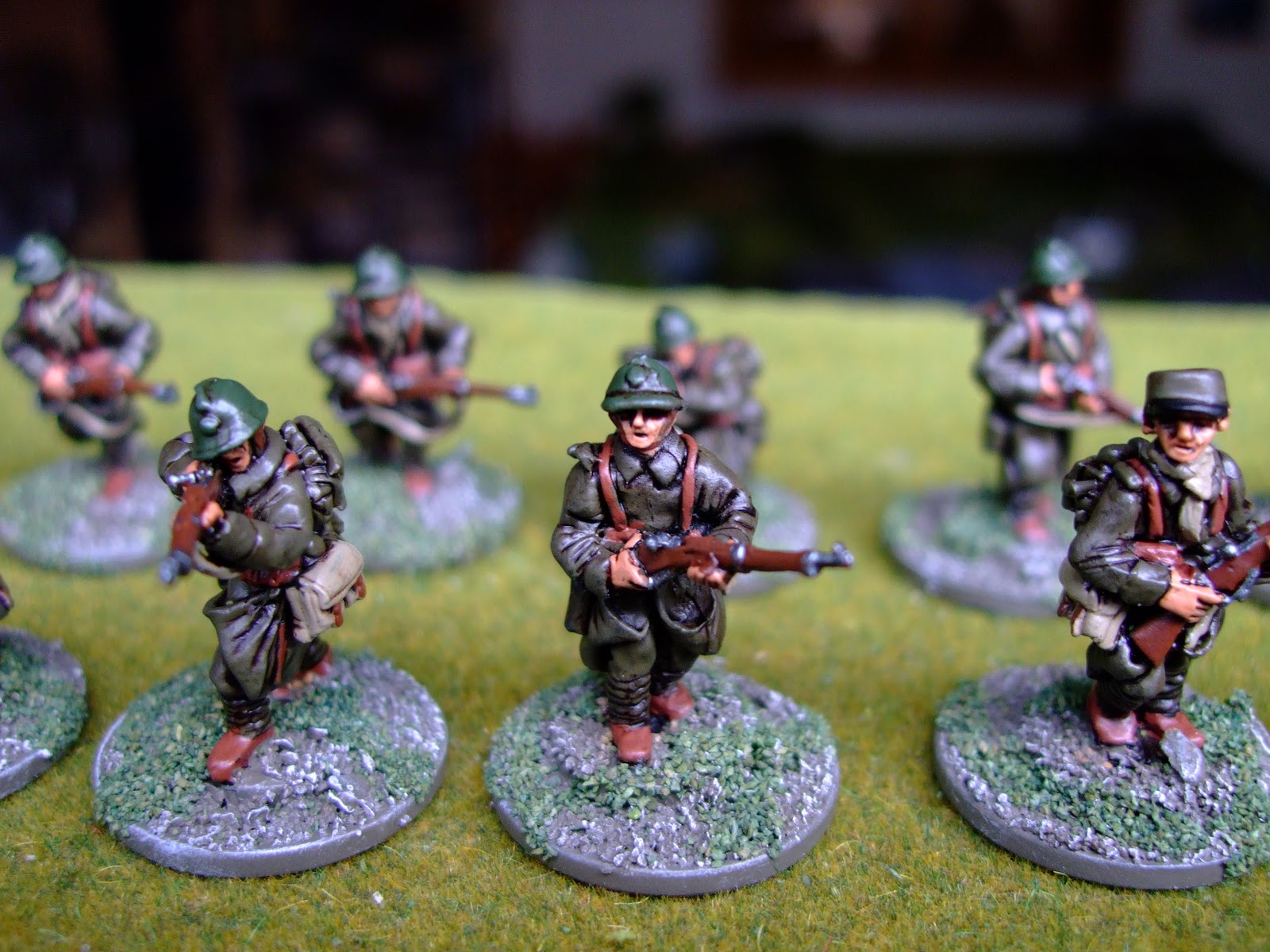 The Angry Lurker: Painted 2nd 20mm WW2 Early French Infantry Squad.