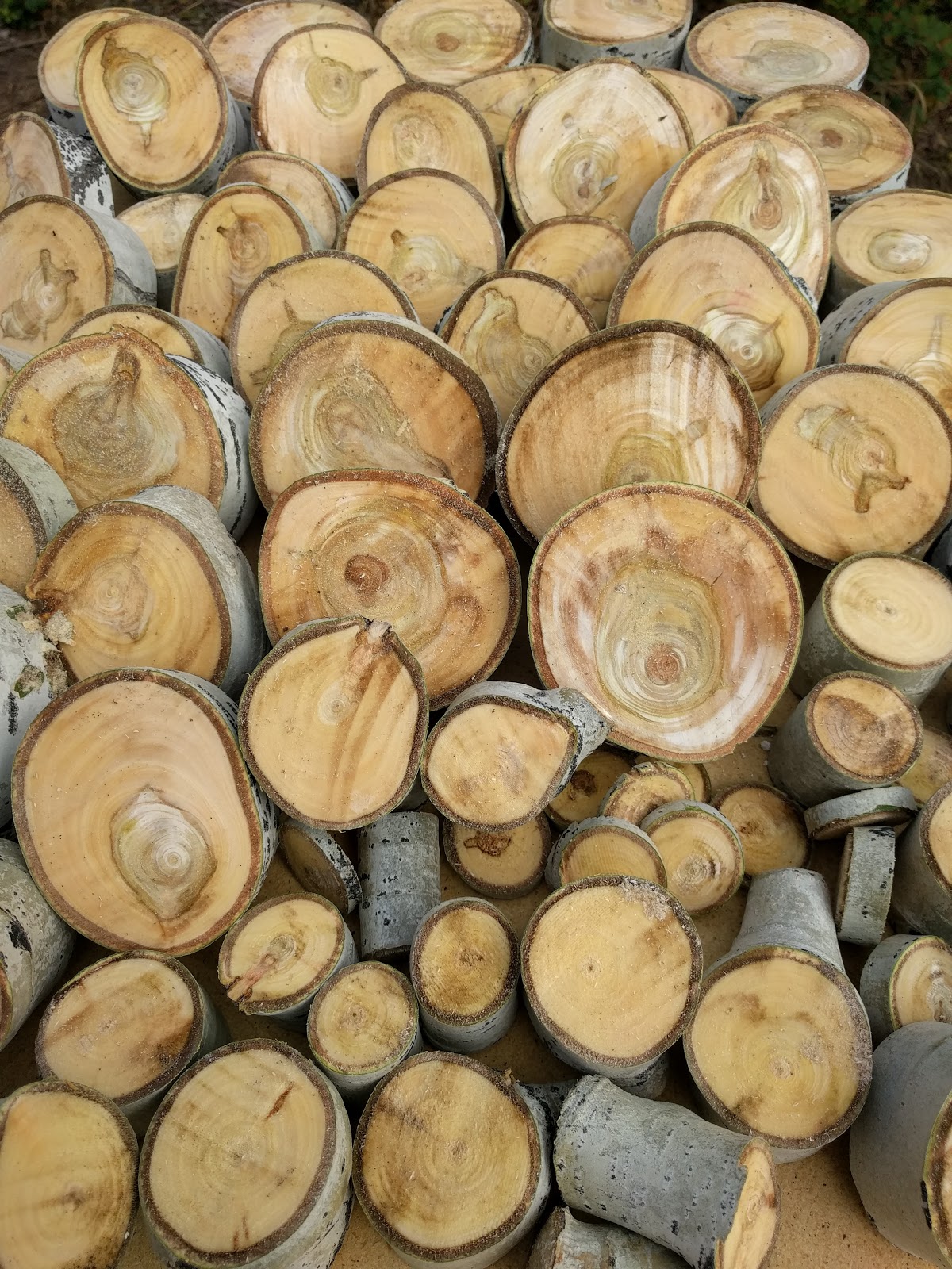 Jac Crafts: Faux Fireplace Log Stack