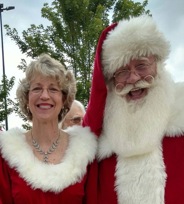 MR AND MRS SANTA CLAUS photos-wallpapers | the fun bank