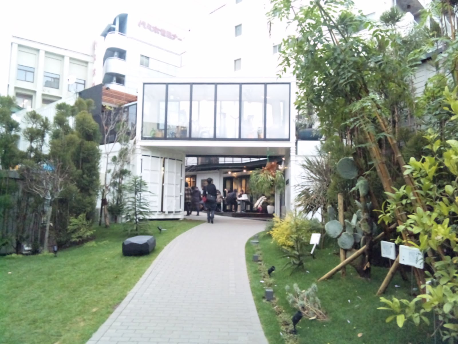 Ei Architect 代々木village 小林武史氏・大沢伸一氏プロデュース