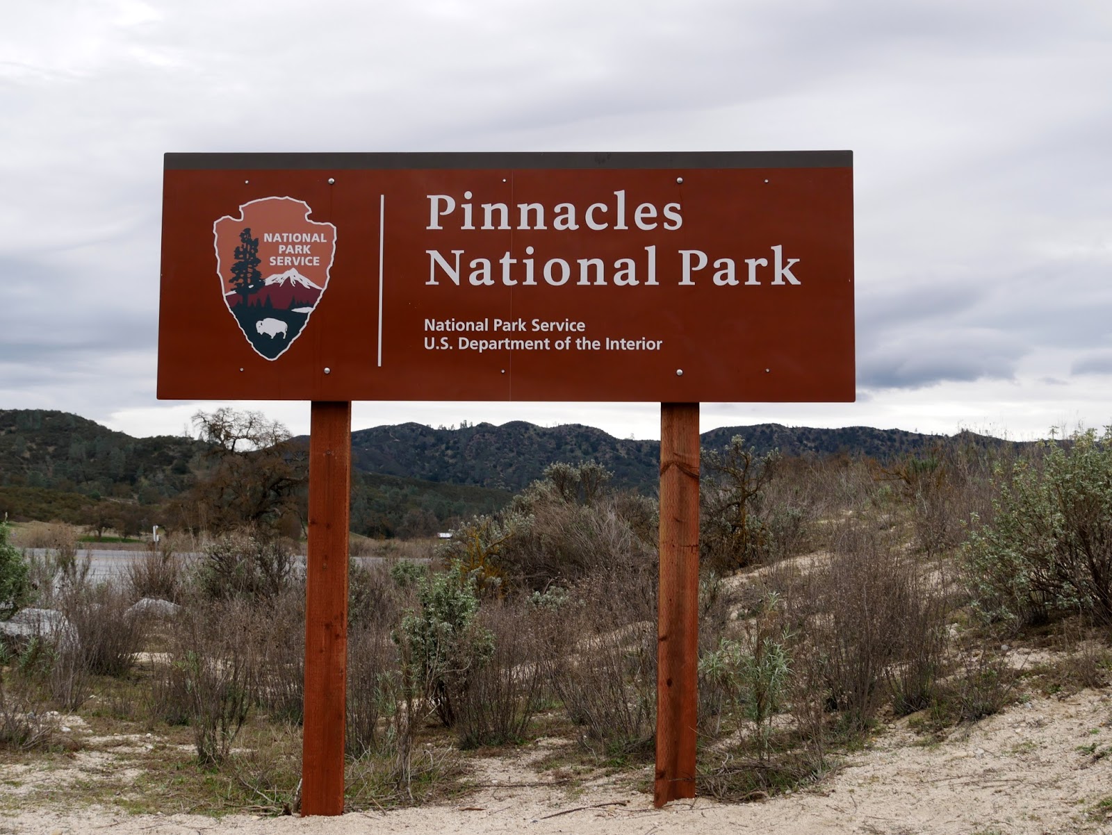 American Travel Journal: Visitor Center - Pinnacles National Park