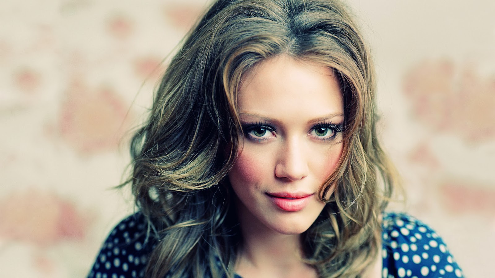 Full HD Wallpapers Collection: Lovely Girls HD Widescreen Wallpaper 3013