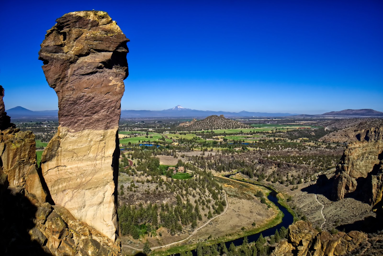 Smith Rock - SesameTravel