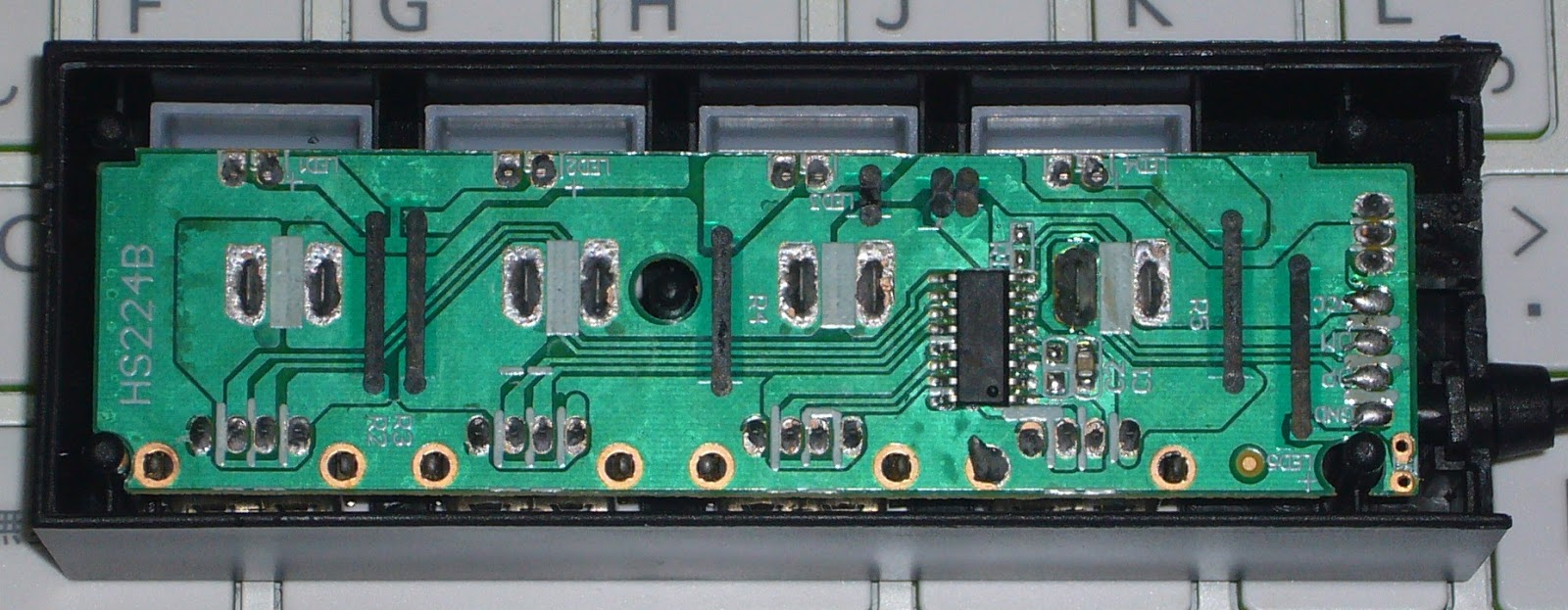 マーティーの工房日誌: USB 2.0 HUBチップ