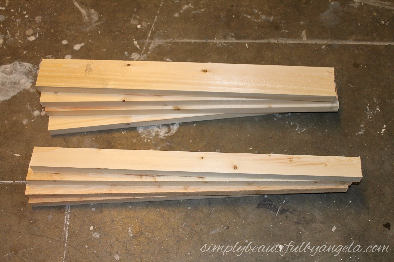 $20 Simple DIY Side Table