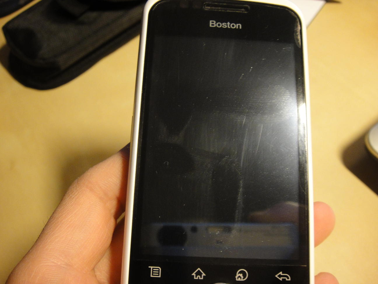 Security Pitfalls: Android lock screen