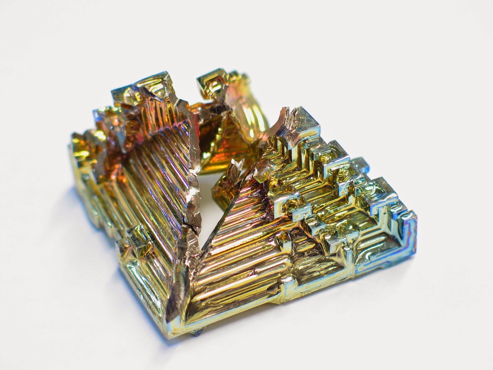 MINERALES AFRICANOS: BISMUTO