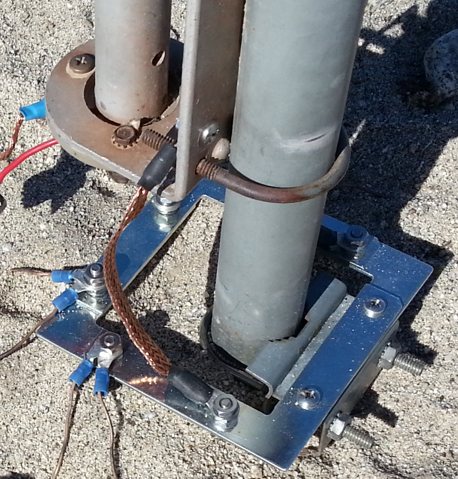 the Radio Ranch ))))))))))): Hustler 4BTV 4-Band HF Vertical Antenna