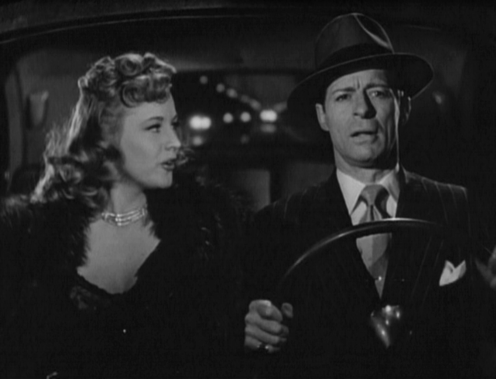 13: DICK TRACY - "And The Dirty-Thug Known As Splitface" (1945)