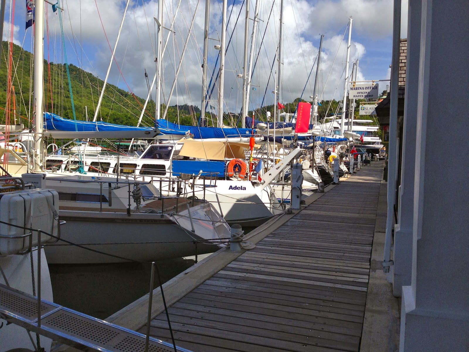 Antilles 2013 - 2014: Sailing to the Windward Antilles and a holiday hiatus