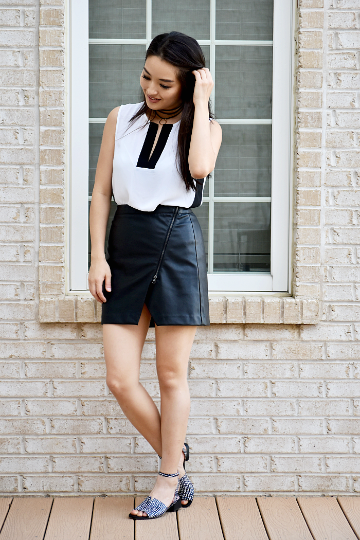 Everyday Chic in Black & White - Sensible Stylista