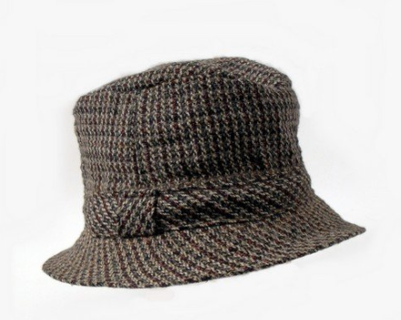 The Basil Rathbone Hat Mystery - I Hear of Sherlock Everywhere