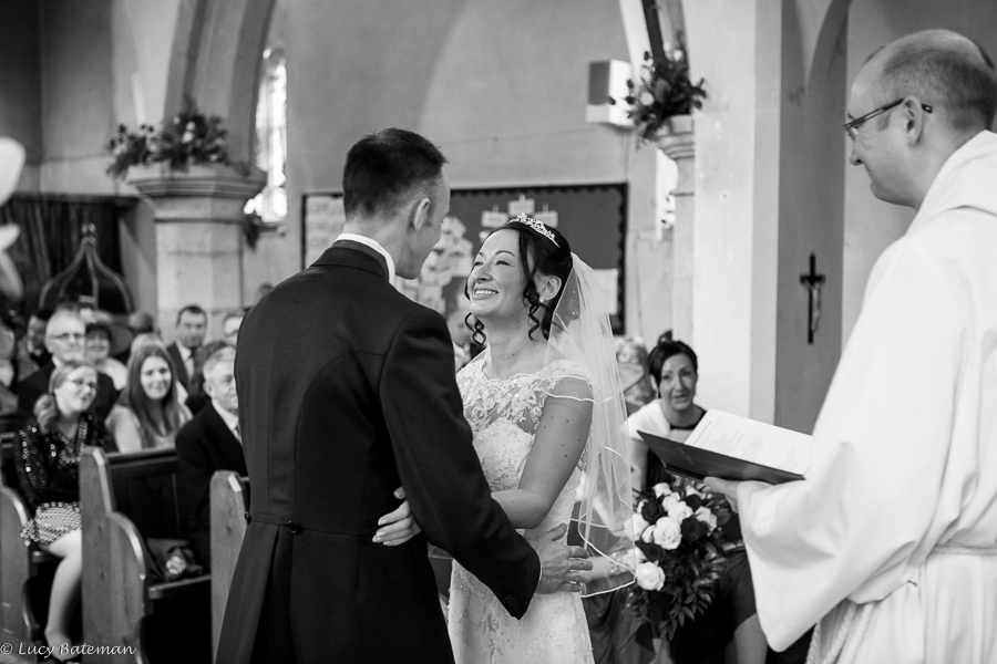 Lucy Bateman's Photography Blog: Wedding Leybourne Church Kent