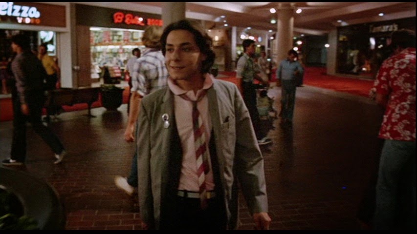 Filming Locations: Fast Times at Ridgemont High (1982) | San Fernando ...