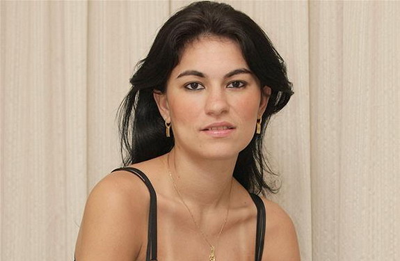 Brazilian footballer jailed for murdering & feeding girlfriend to dogs ...