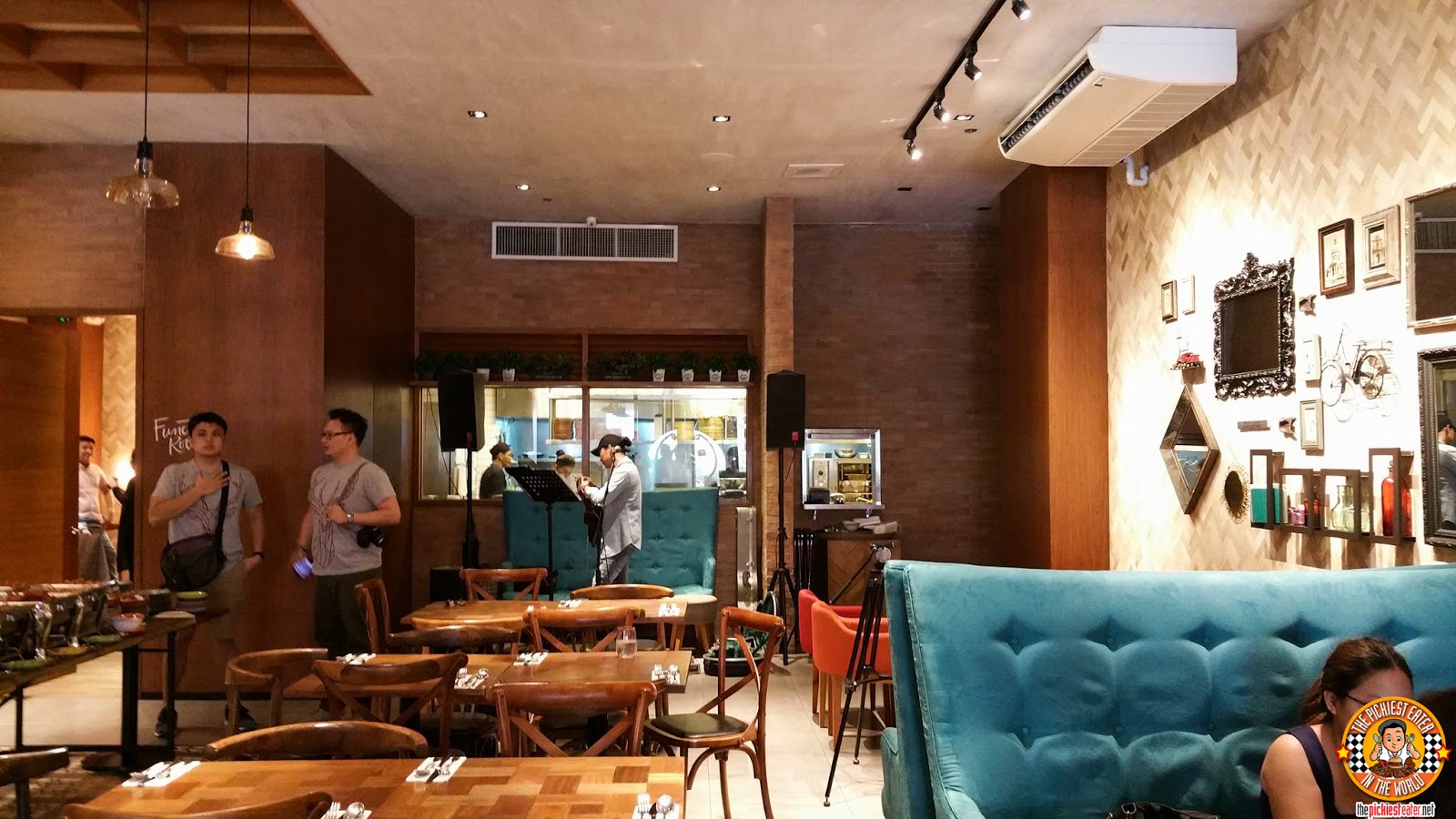 THE PICKIEST EATER IN THE WORLD: BRUNCHING AT CAFE ENYE!