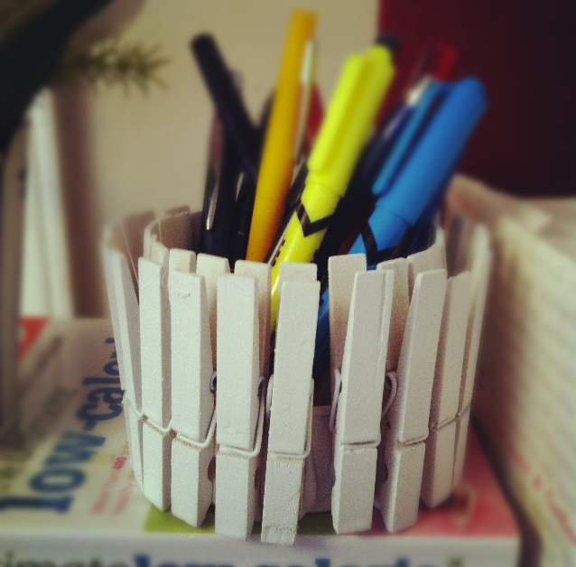 Memories In The Making & Baking!: DIY Pen Holder~