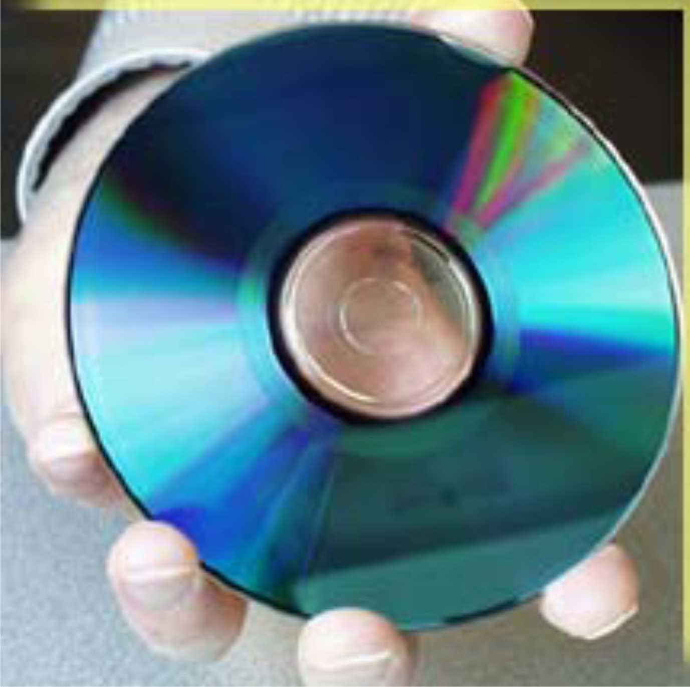 teknikkom: Tertiary-Storage Structure