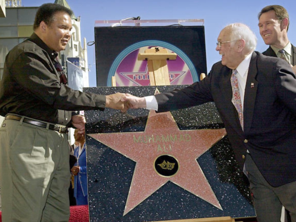 ChalibraDigital: Muhammad Ali's Hollywood Star Not On Walk Of Fame