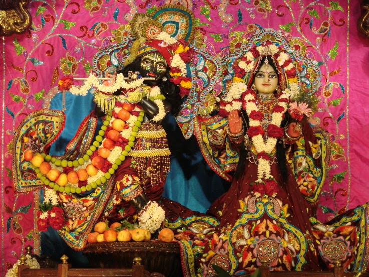 Sri Sri Radha Parthasarathi temple -ISKCON Delhi | Latest Krishna ...