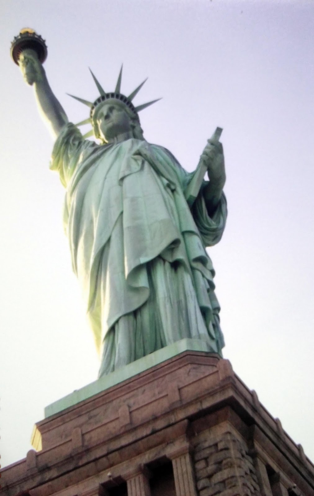 Berkunjung ke patung Liberty, New York | Beyond Vacation
