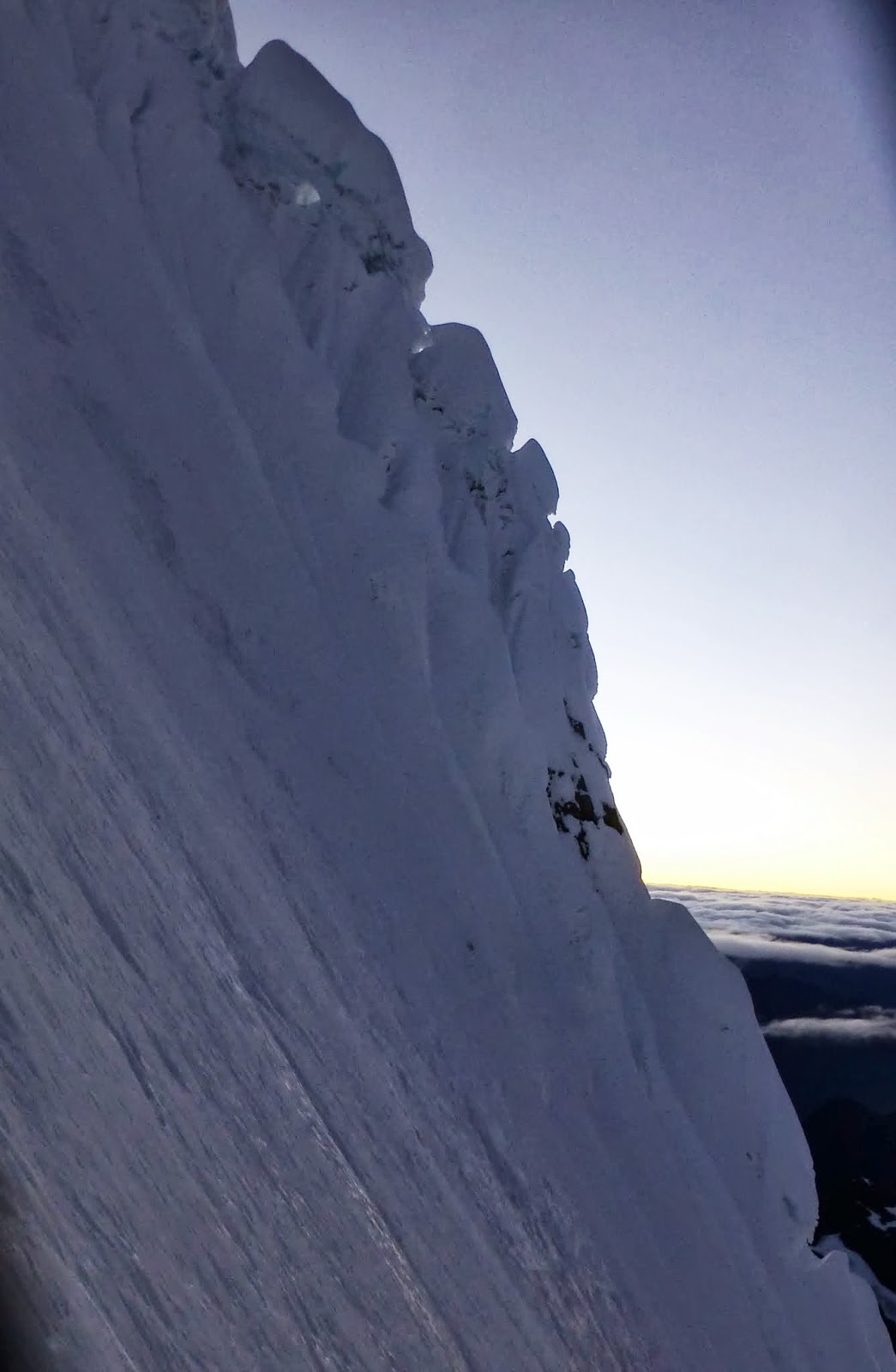 Sending The Gnar! :): Chacraraju Este - Jaeger Route (ED1)