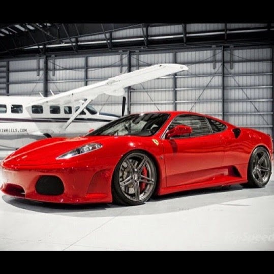 Gorgeous cherry red Ferrari! | GasPol Personal