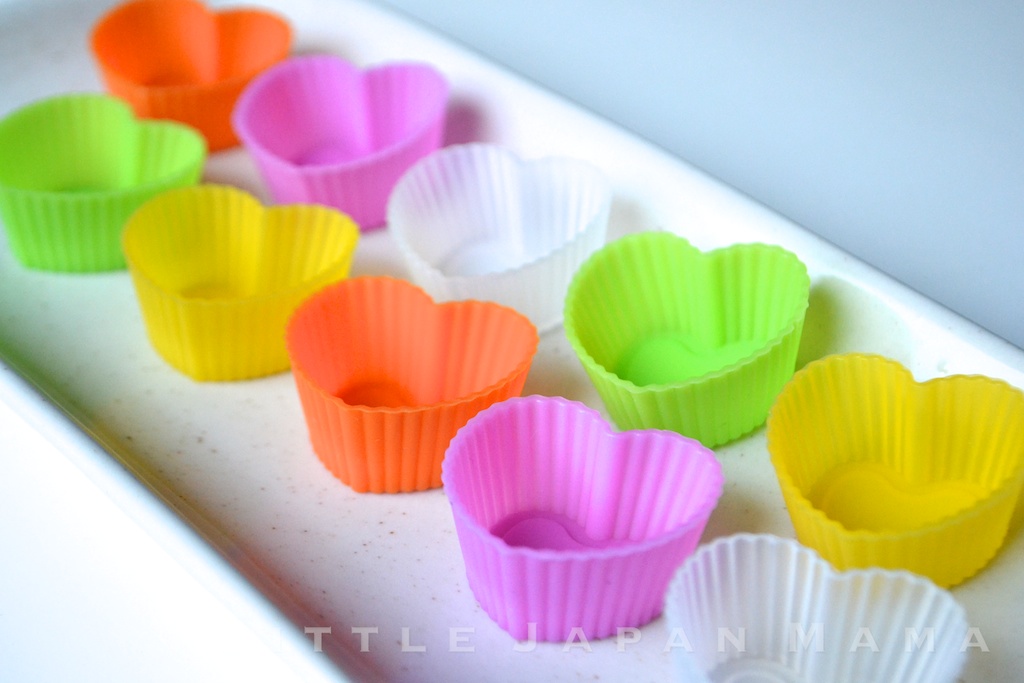 little japan mama : Mini Heart Silicone Cups