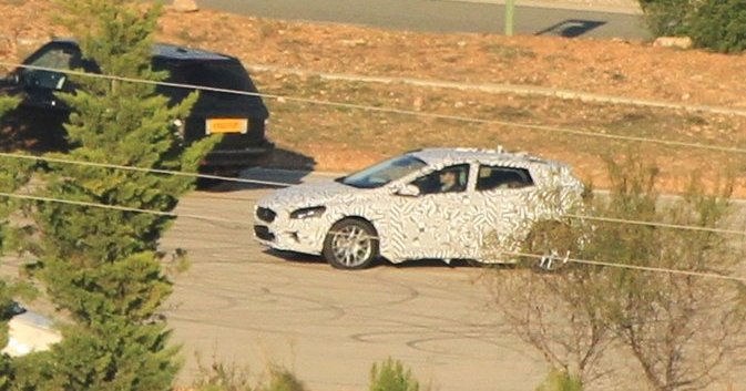 Automotive Auto Lover's: Volvo V30 trial run of the new hatchback 2013